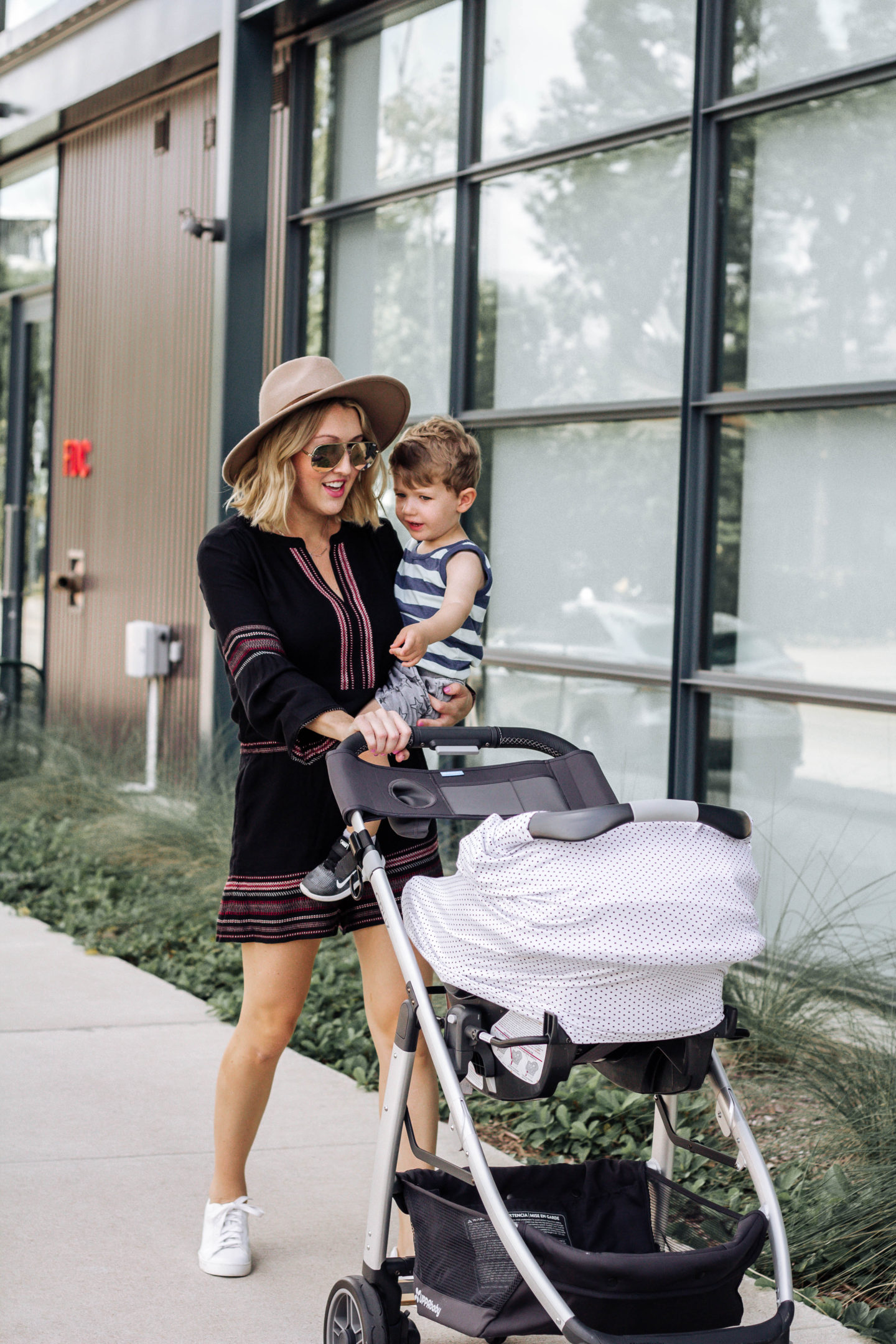 Fashion and my Fellows - fashion and mommy blog
